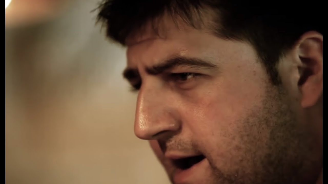 Klapa Cambi i Frane Perišin - Do Pobjede (OFFICIAL VIDEO) - YouTube