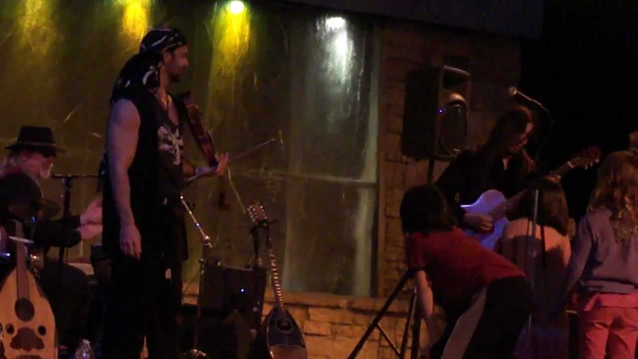 Scott Jeffers/Traveler at Desert Ridge Marketplace 2-10-2012 - YouTube