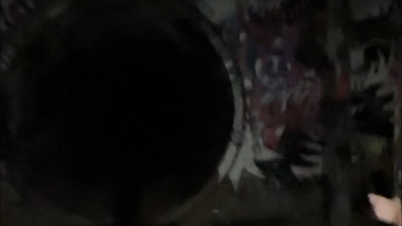 Hells gates, ohio. Spoopy aaah tunnel - YouTube
