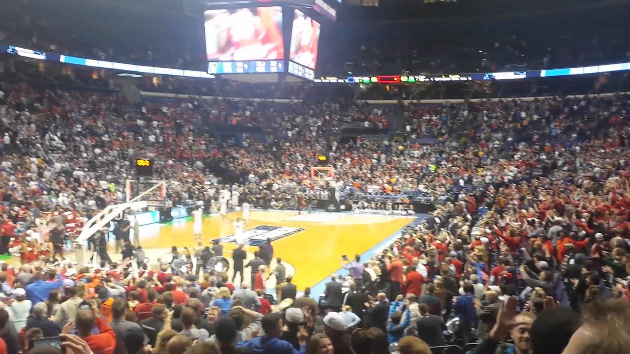 Wisconsin NCAA Final Four Buzzer Beater 03/20/2016 - YouTube