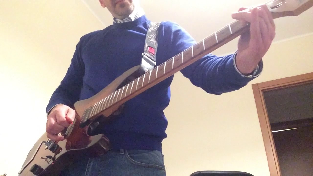 Beyond This Life (Dream Theater) - wah solo - YouTube