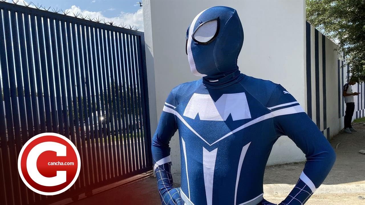 Así nació el súper héroe de Rayados, 'Rayaman' - YouTube