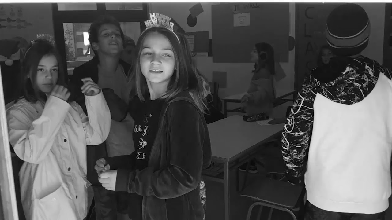 YEAR 6 PRESENTS THE FILM : "SCHOOL ALONE !!!" ΔΙΑΔΡΑΣΤΙΚΟ ΕΥΡΩΠΑΙΚΟ ...