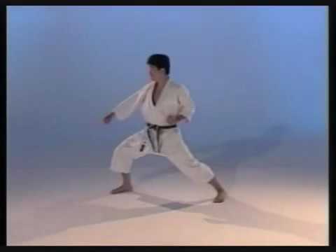 JKA KATA Taikyoku 1 Ohta Sensei mov - YouTube