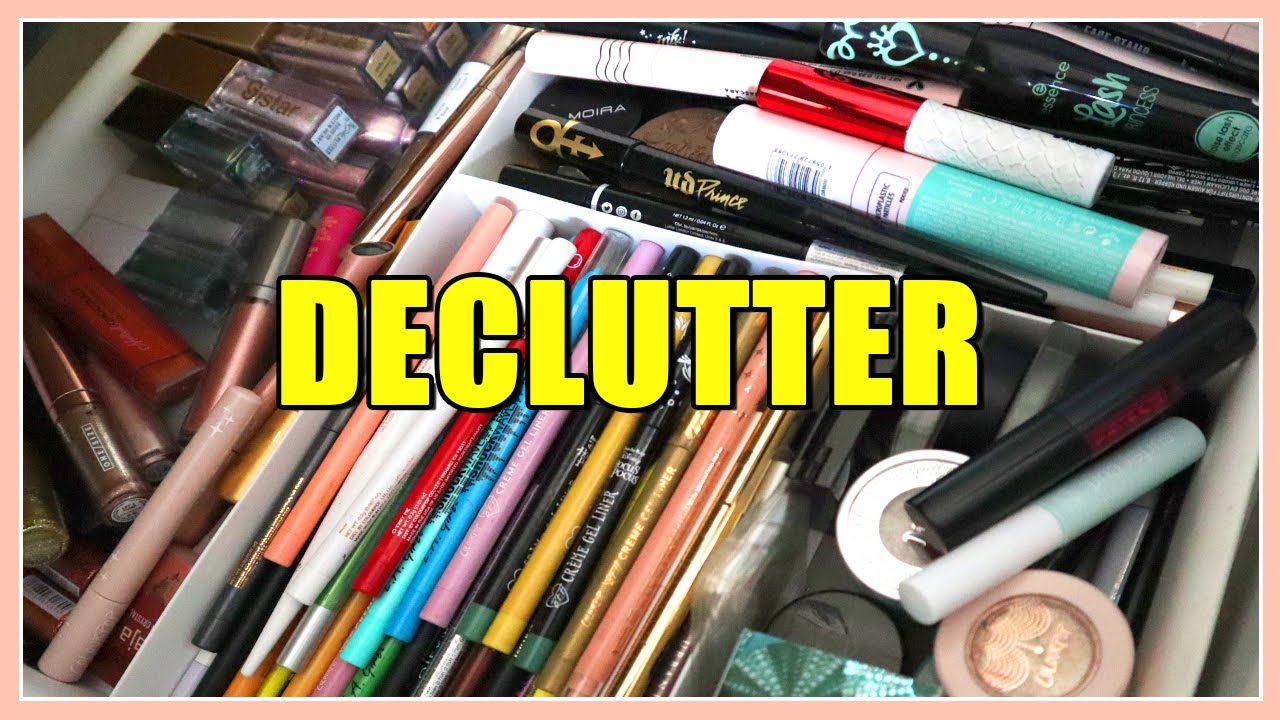 Makeup DECLUTTER! Eyeliners, Mascara, Liquid Shadows + More! - YouTube