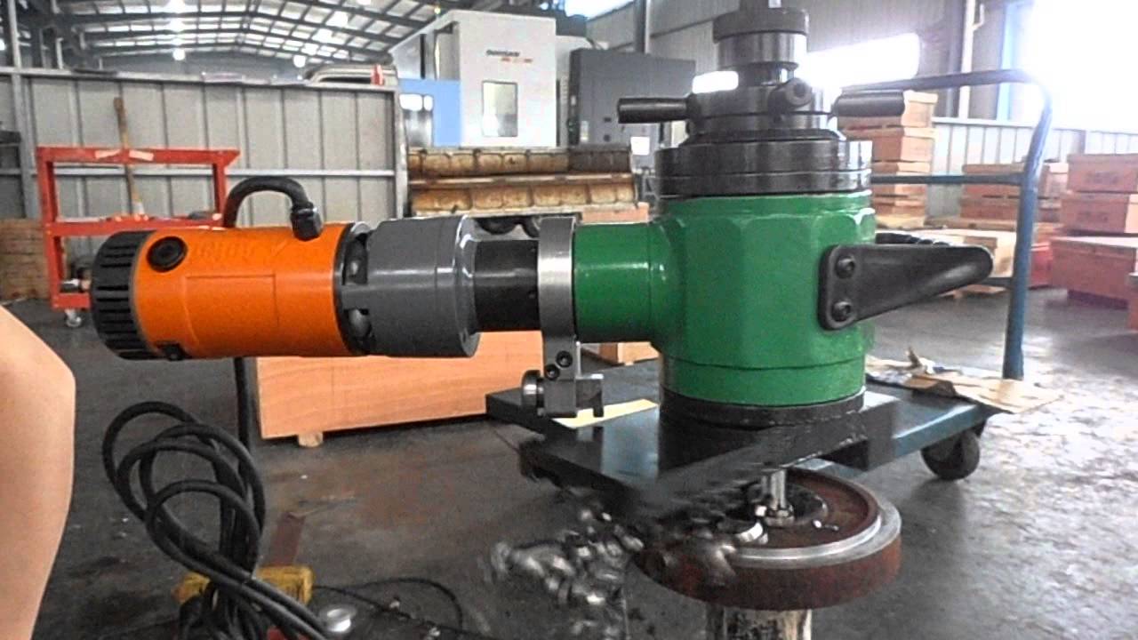 Portable Electric Inner Mounted Flange Facing Machine - YouTube