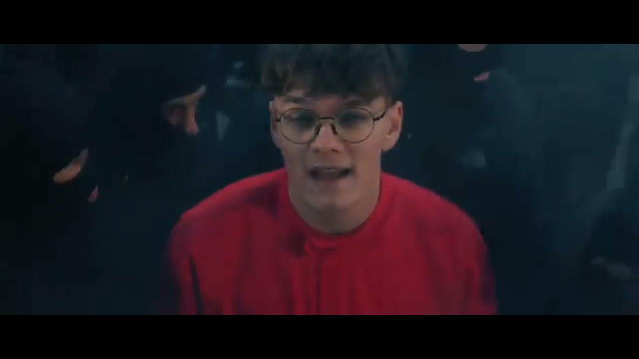 ORIGAMI - Ronnie Ferrari ft. Korweta (Official Video)[Cenzura] - YouTube