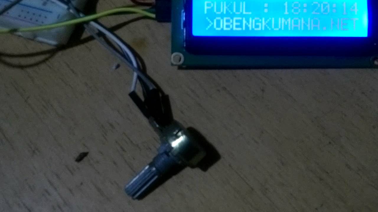 OpenWrt LCD 16x2 over i2c gpio - YouTube