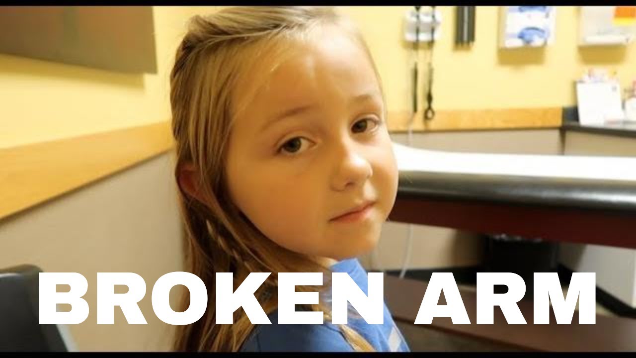 7 YEAR OLD IN URGENT CARE - AUTUMN'S BROKEN ARM - YouTube