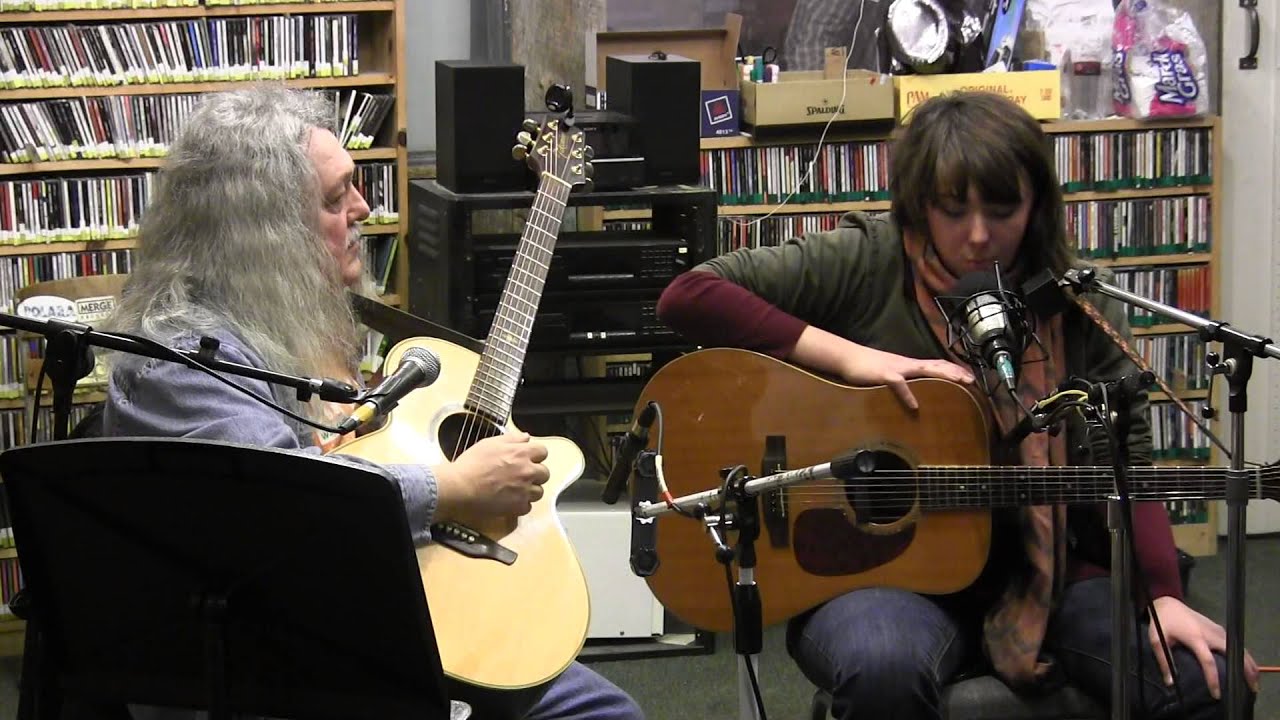WEFT Sessions - Kenna Mae Reiss & Bob Watson - YouTube
