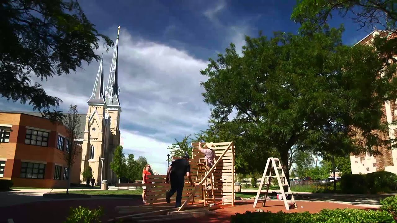 Time Lapse Video - Installation of Scott Garrard's "Teapot 48" - YouTube