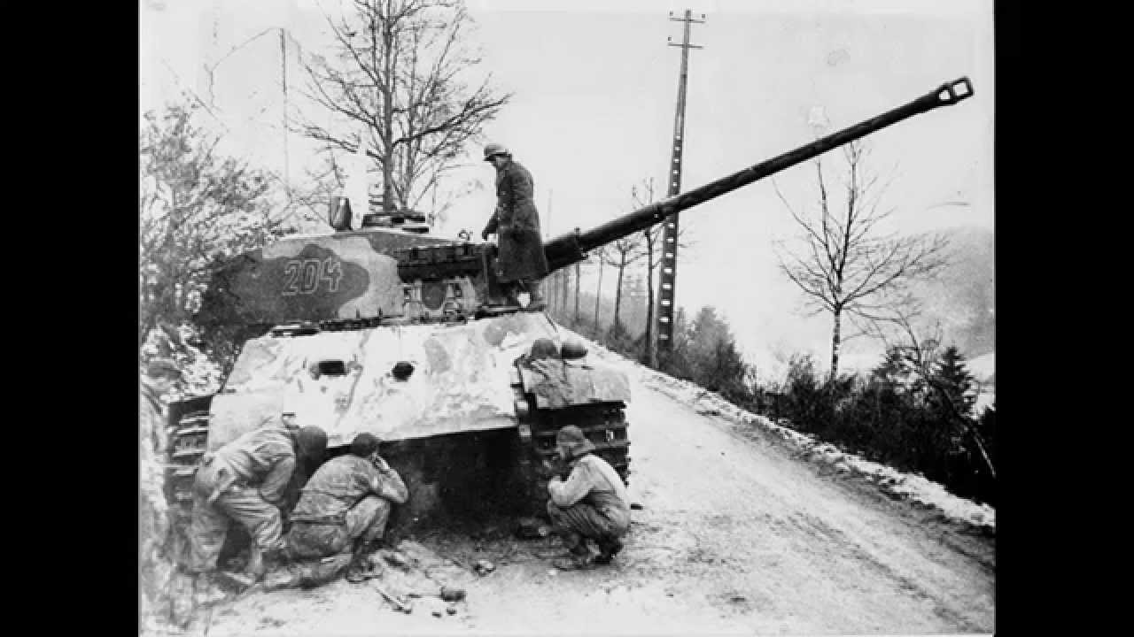 King Tiger Ardennes 1944 1/35 - YouTube