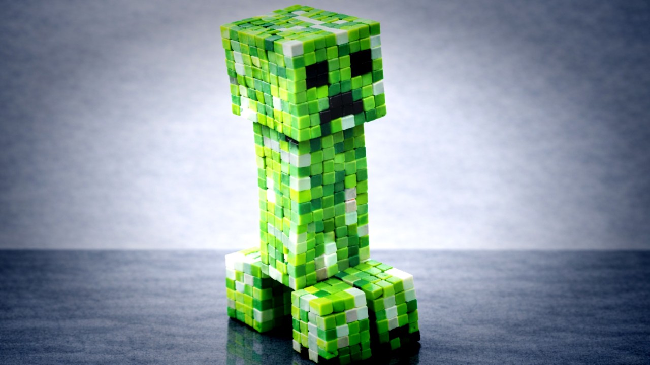 How to Build a Minecraft Creeper Figure With Clay - YouTube