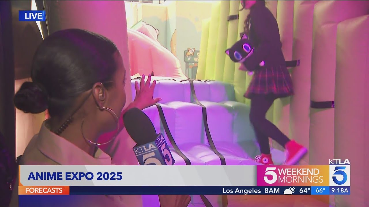 KTLA's Jasmine Simpkins takes on the Squid Games maze at the Anime Expo ...