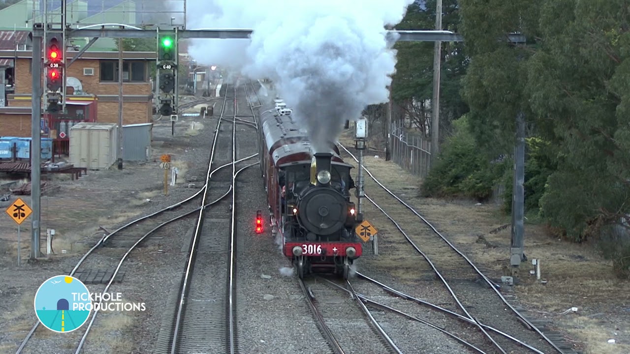 Steam Locomotive 3016 - Returns to Canberra - March 2013 - YouTube