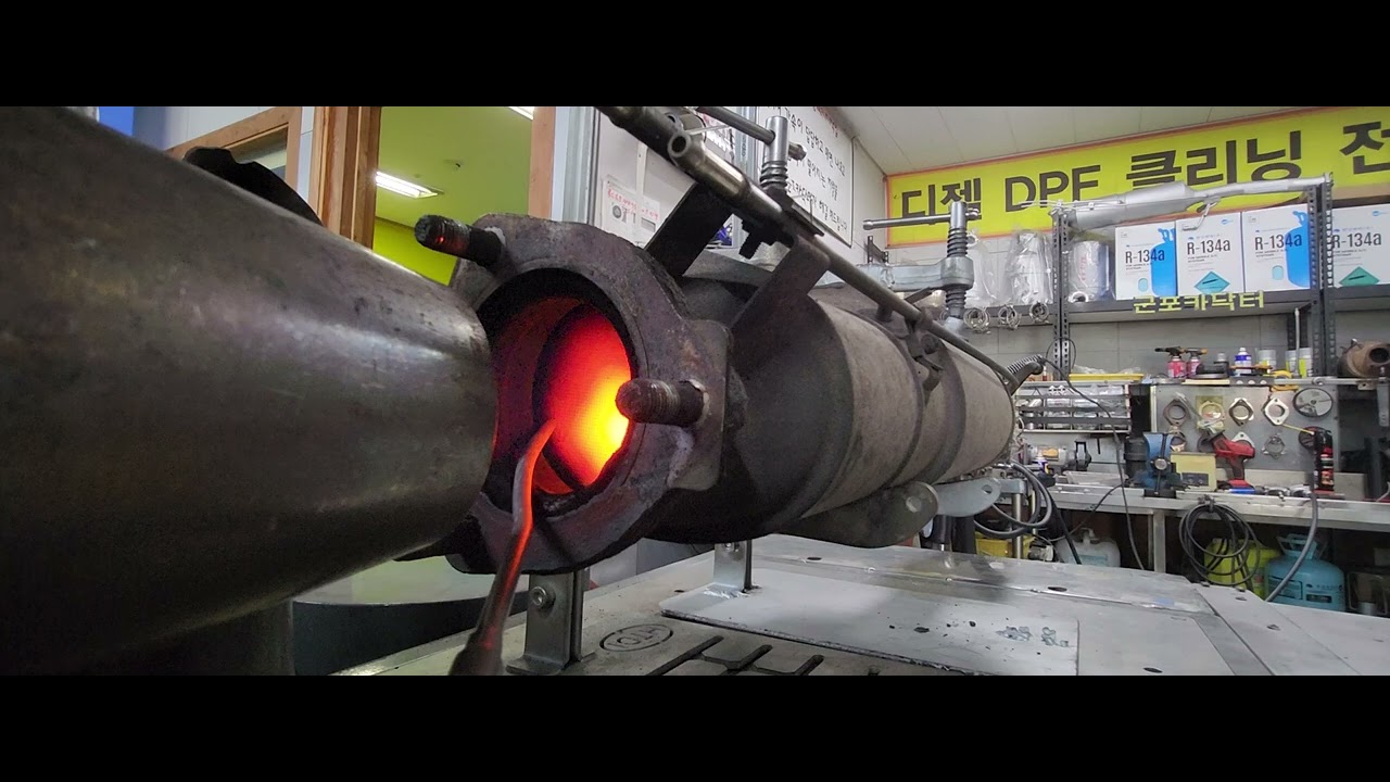 DPF CLEANING - FAULT CODE P2453 / P2463 - YouTube