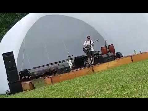 Scott Strum performing at N.O.I.S.E FEST in Elyria Ohio - YouTube