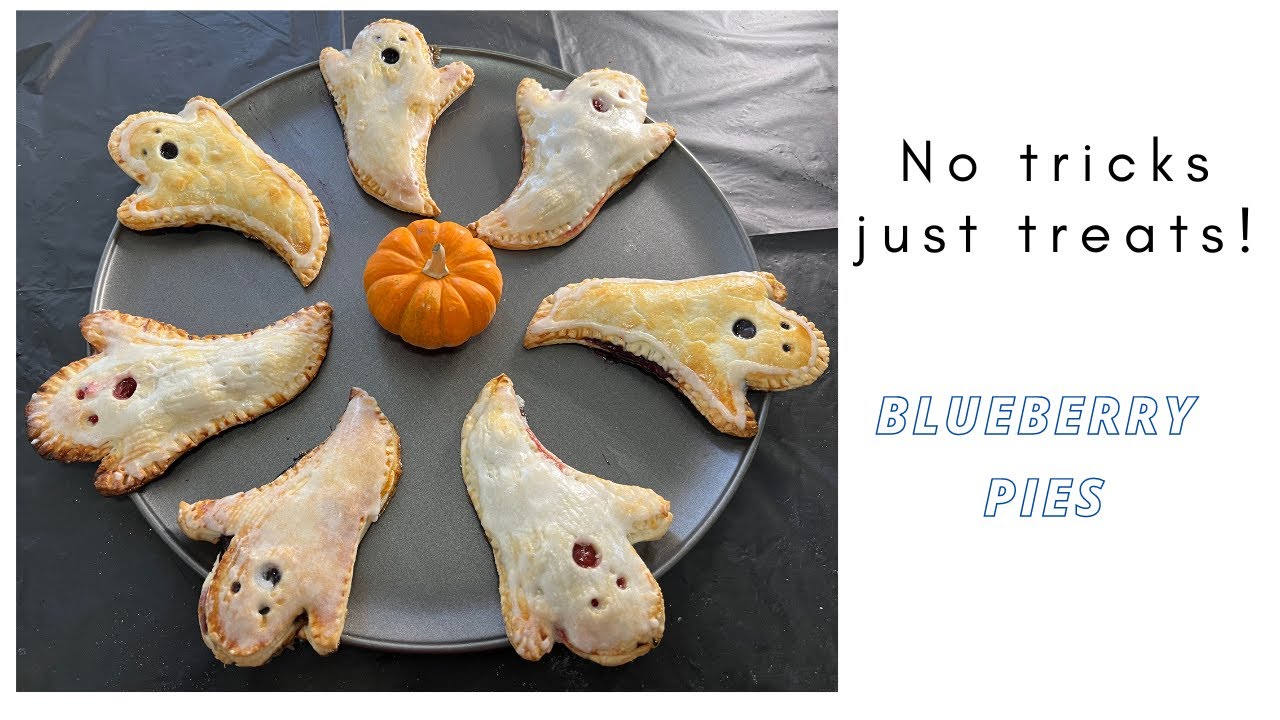 👻 BOO BERRY PIE OR BOO CHERRY PIE? Happy Halloween 🎃 - YouTube