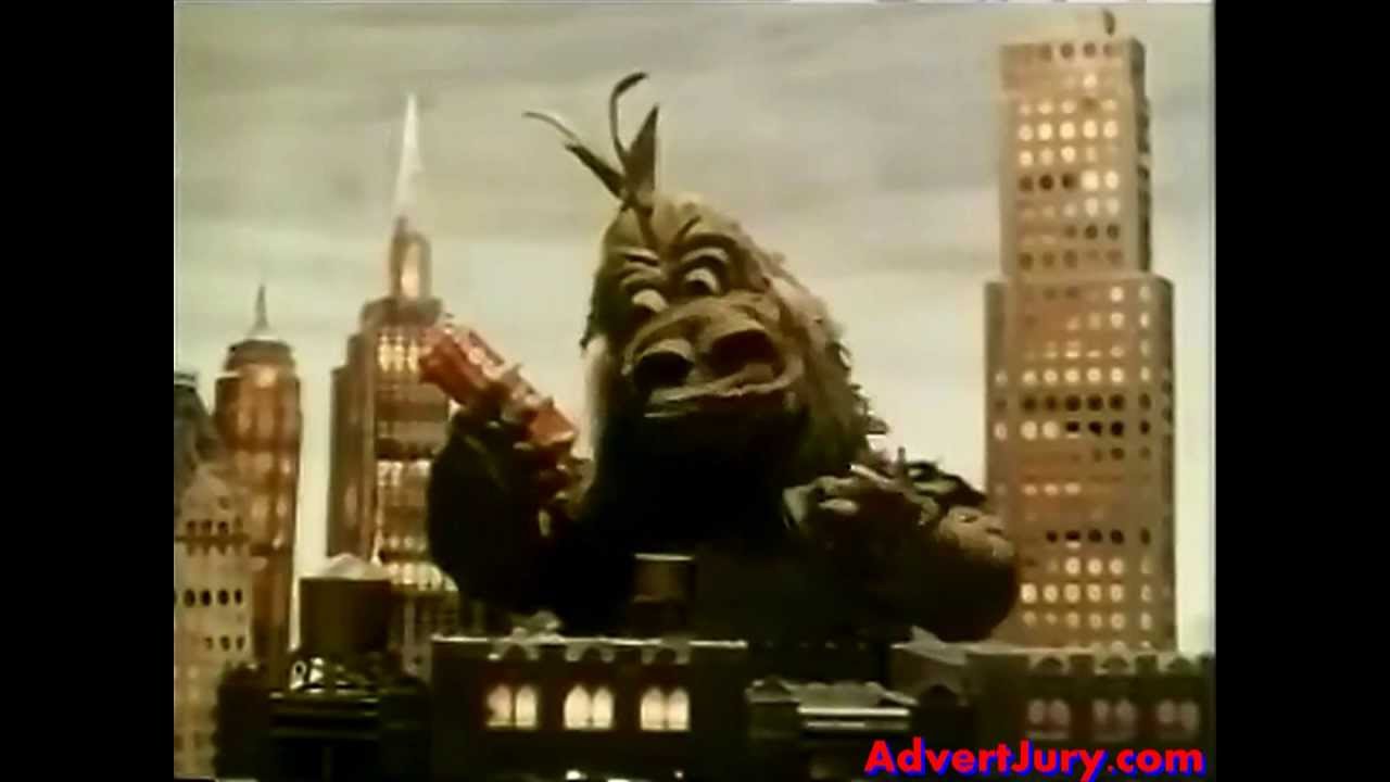 Chewits - Chewier Than a Block of Flats (Advert Jury) - YouTube