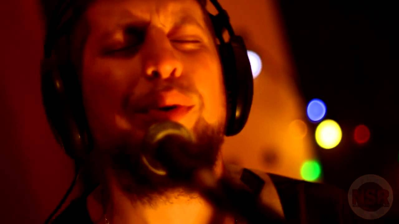 "Los Momentos Perdidos" (NSR Live Sessions) - YouTube