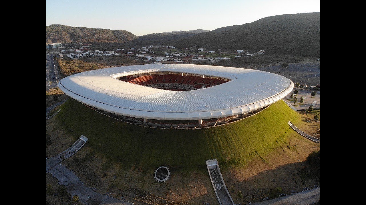 Estadio Akron, CHIVAS! - YouTube