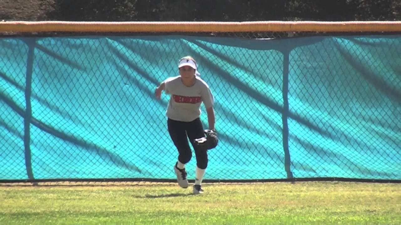 Corrie Phillips Class of 2018 Frosh (Middle Infield, Outfield) Softball ...