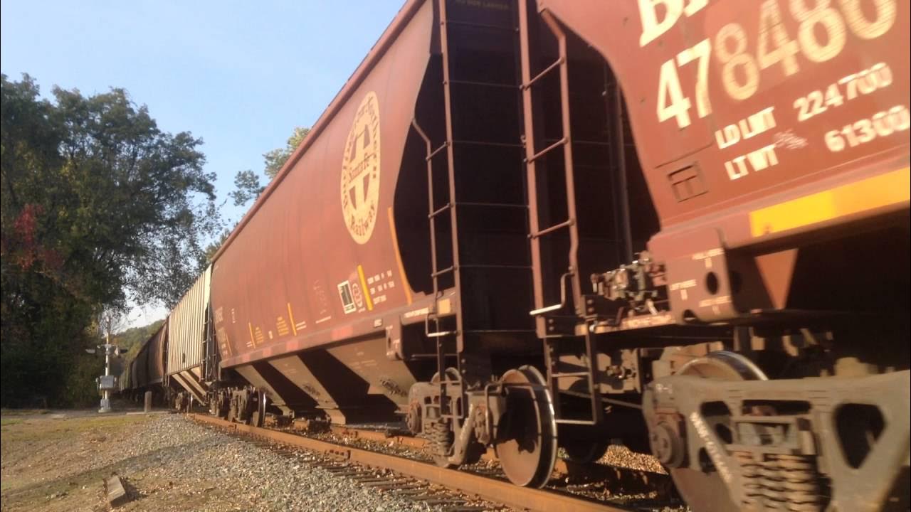 DL PT98 With DPUs At The Rear! - YouTube