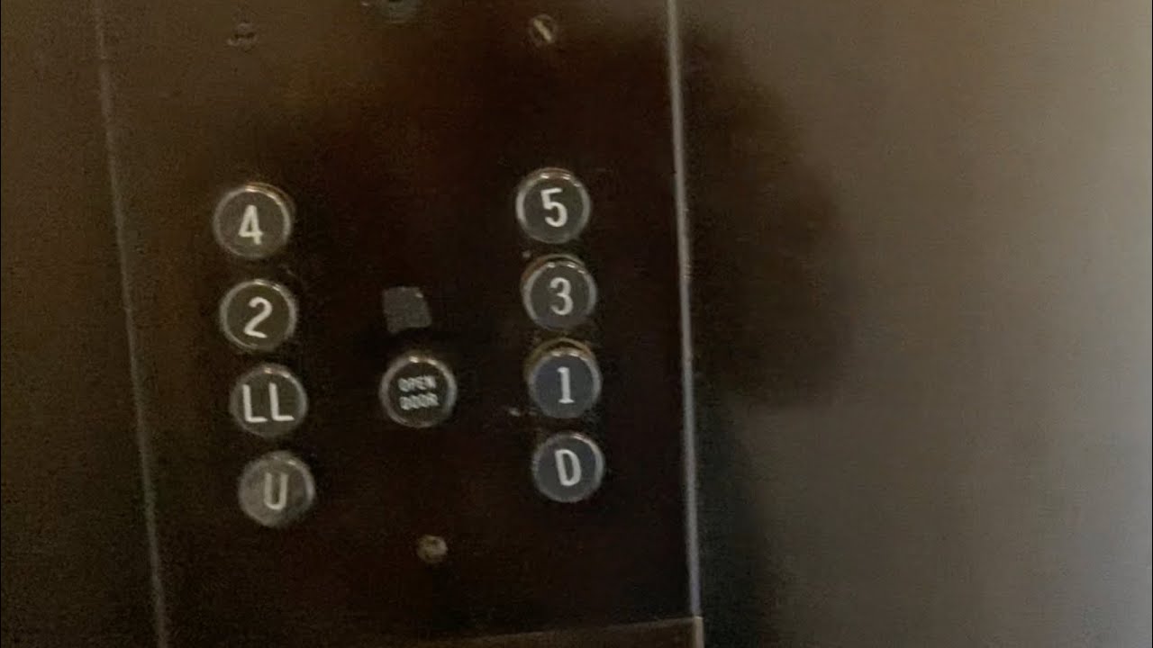 Beautiful Old Otis Traction Elevator @ 4000 Albemarle St NW, Washington ...