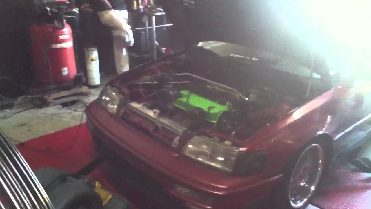 Boosted crx shoots flames 2 - YouTube