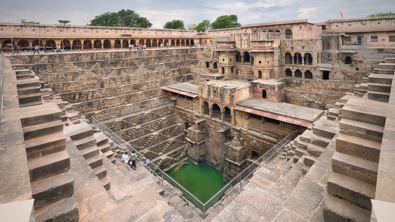 Abhaneri Step Well - Chand Bawdi - YouTube