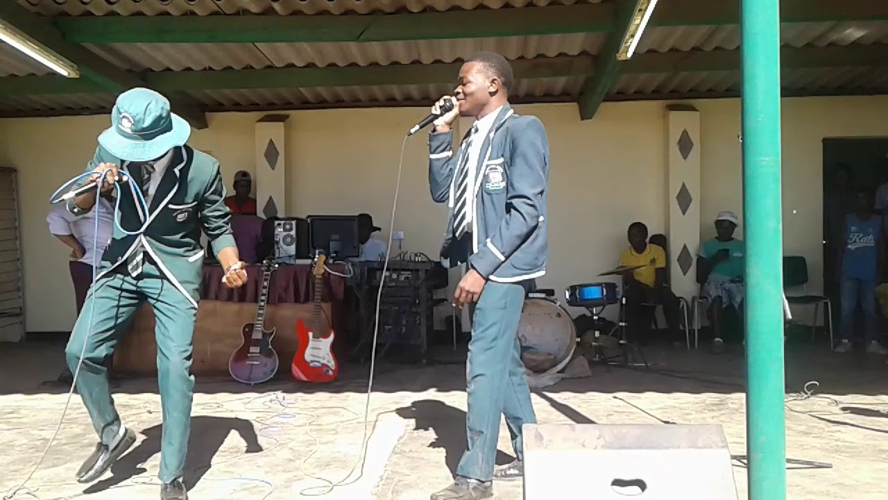 Chibuwe High School boys (KingSly ft Drozey)_staging at checheche ...