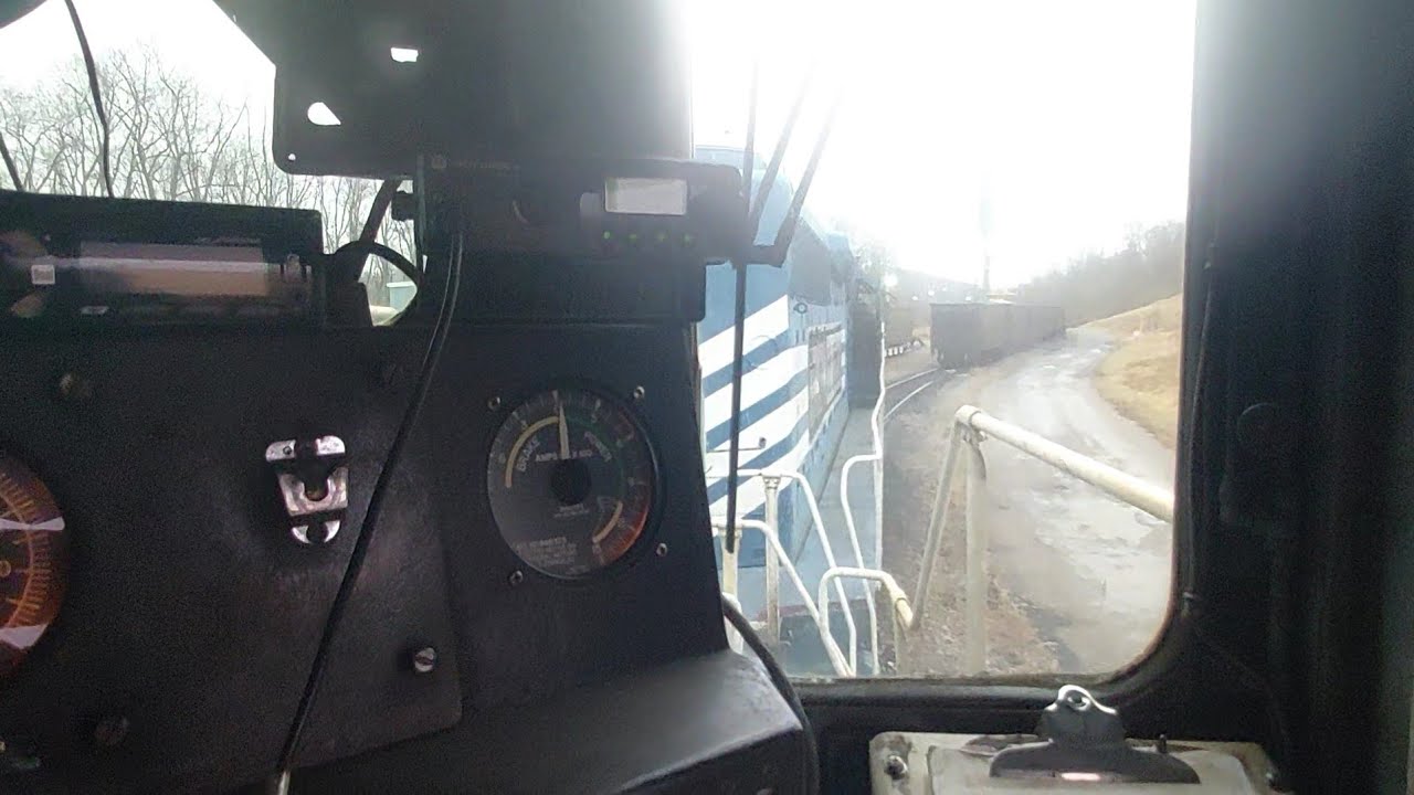 Flat Switching our Locomotives - YouTube