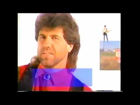 Jeff Stevens And The Bullets Boomtown - YouTube