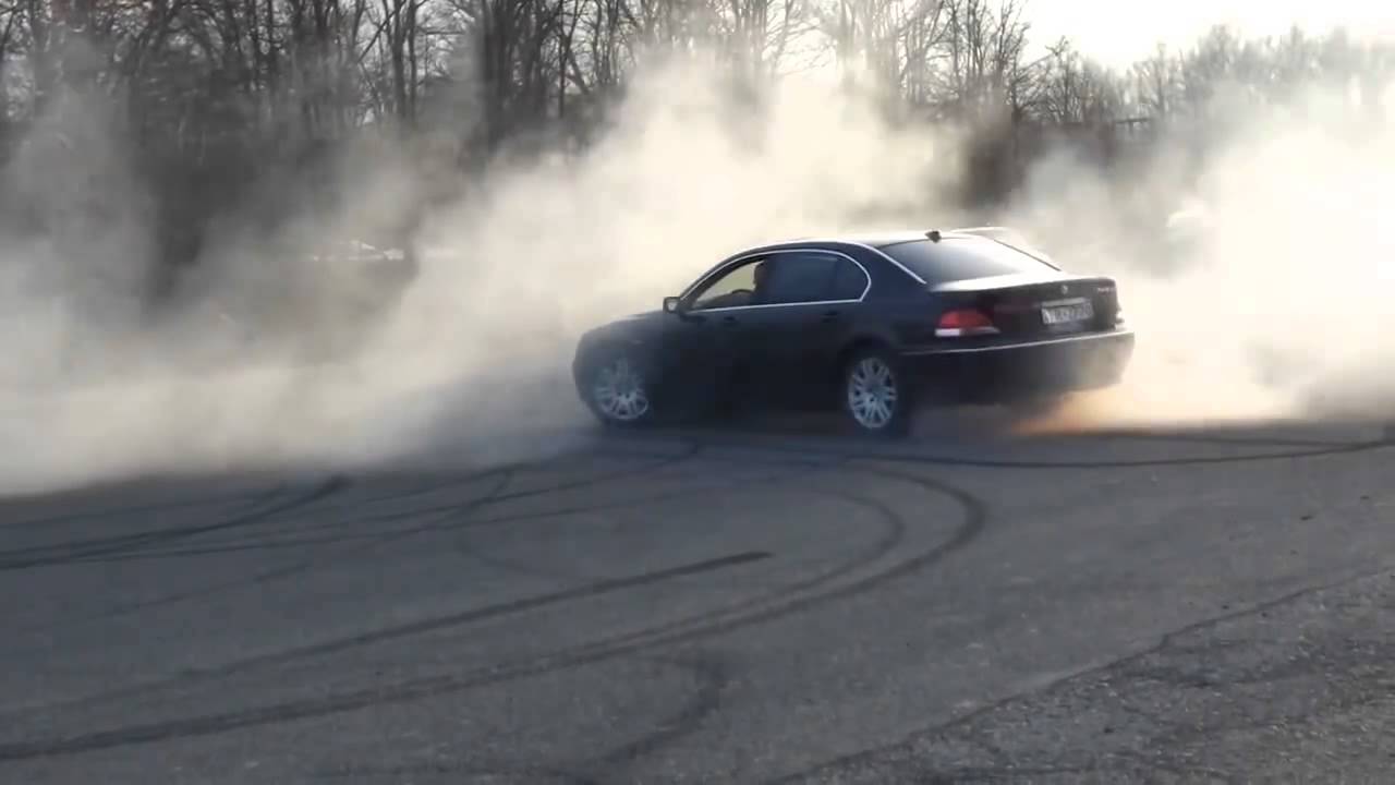 Bmw 740 Drifti - YouTube