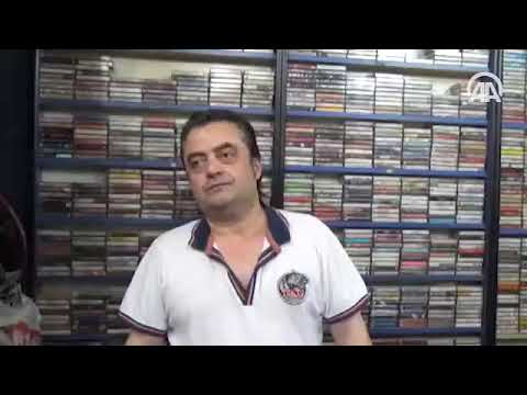 Eski kasetçinin nostaljik koleksiyonu