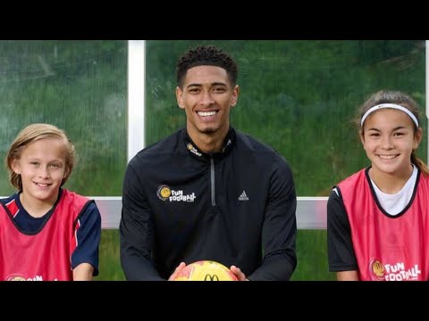 Jude Bellingham true love for fans, funny moments on tiktok, autograph ...