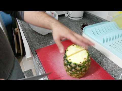 Evde Ananas Nasıl Kesilir?