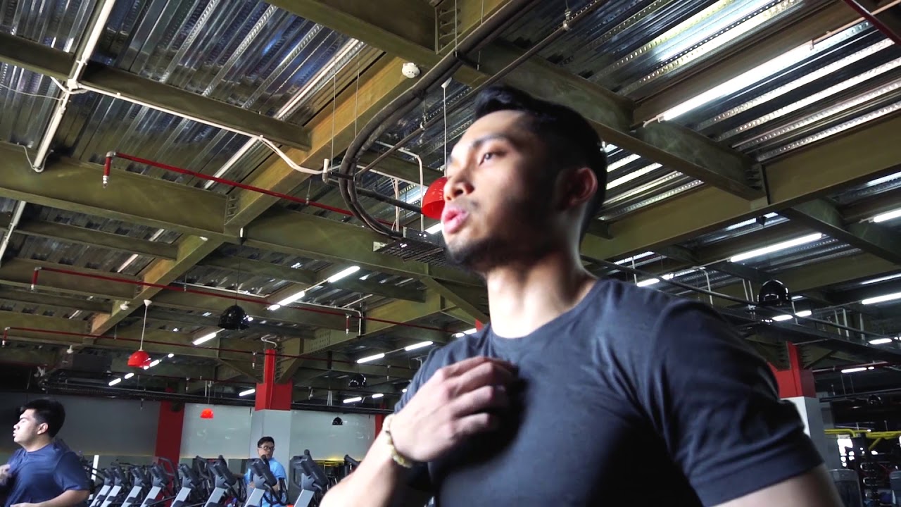 IMPULSE RT750 TREADMILL - YouTube