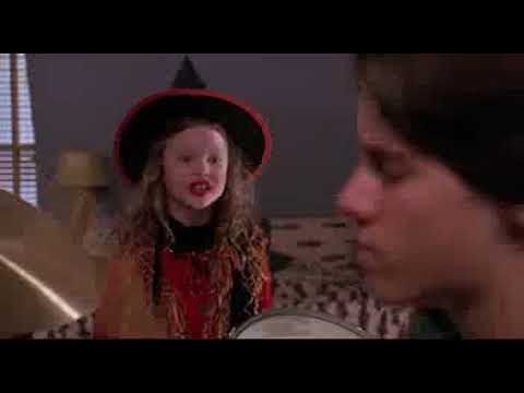 Abracadabra 1993 1080p Latino Original y ReDoblaje Hocus Pocus cut 010 ...