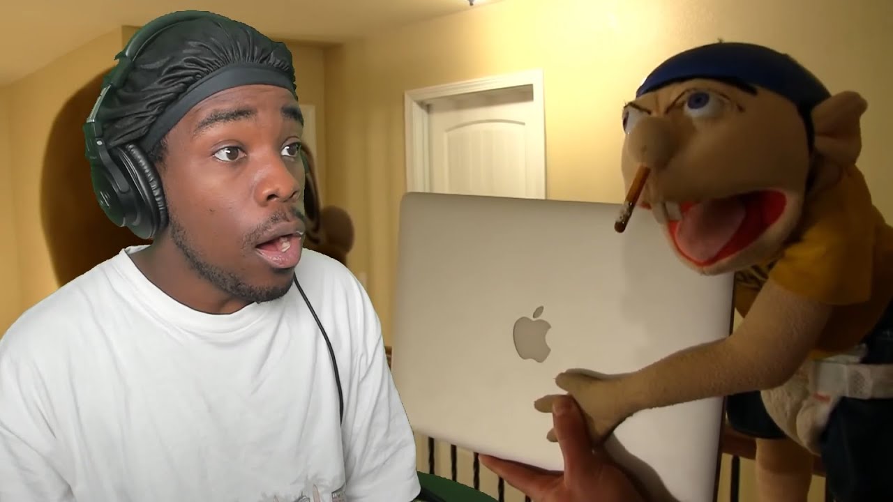 SML Movie Jeffy's Broken Laptop Reaction - YouTube