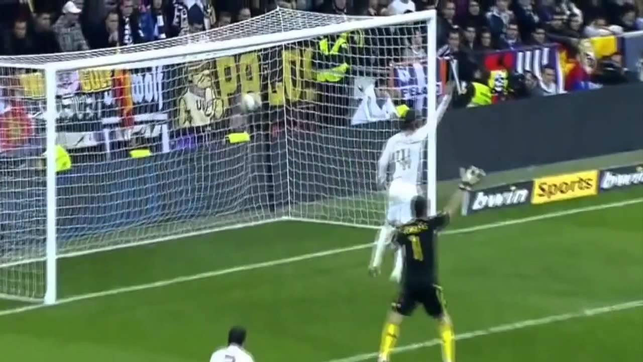 Lionel Messi The Best Player Ever Goals| Assists| Crossovers - YouTube