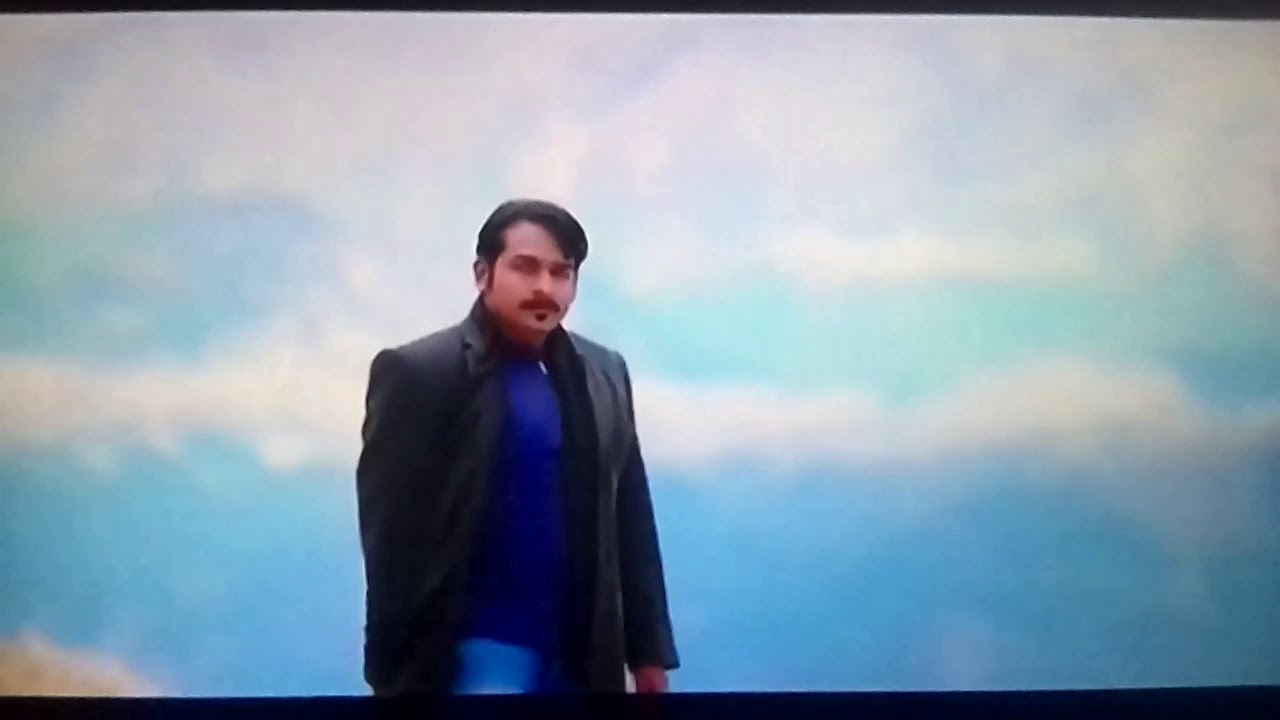 Junga movie song in Malayalam "aroo Nee aroo" - YouTube