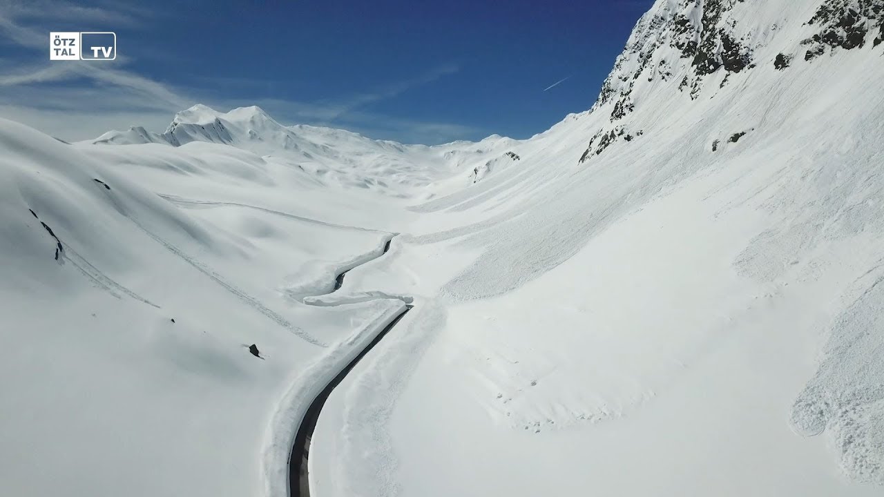 Schneeräumung am Timmelsjoch 2019 - YouTube