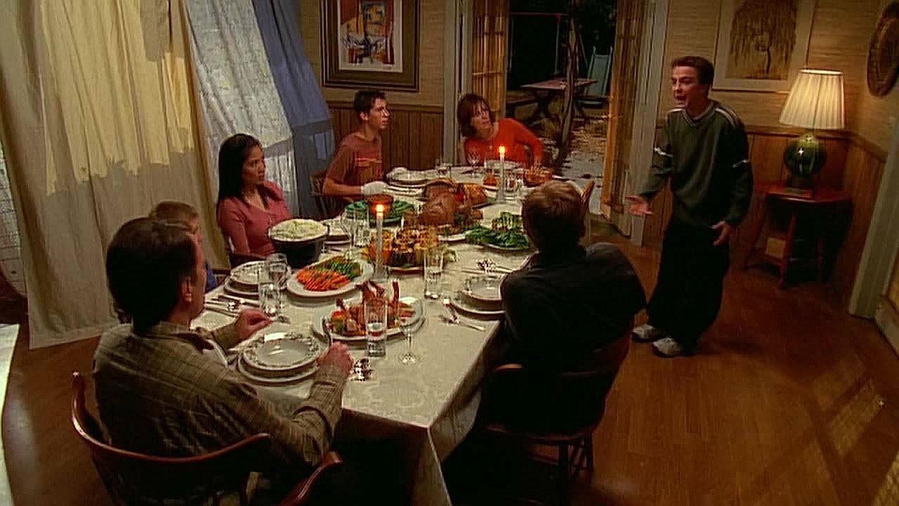 Malcolm in the Middle - "Thanksgiving Dinner" - YouTube