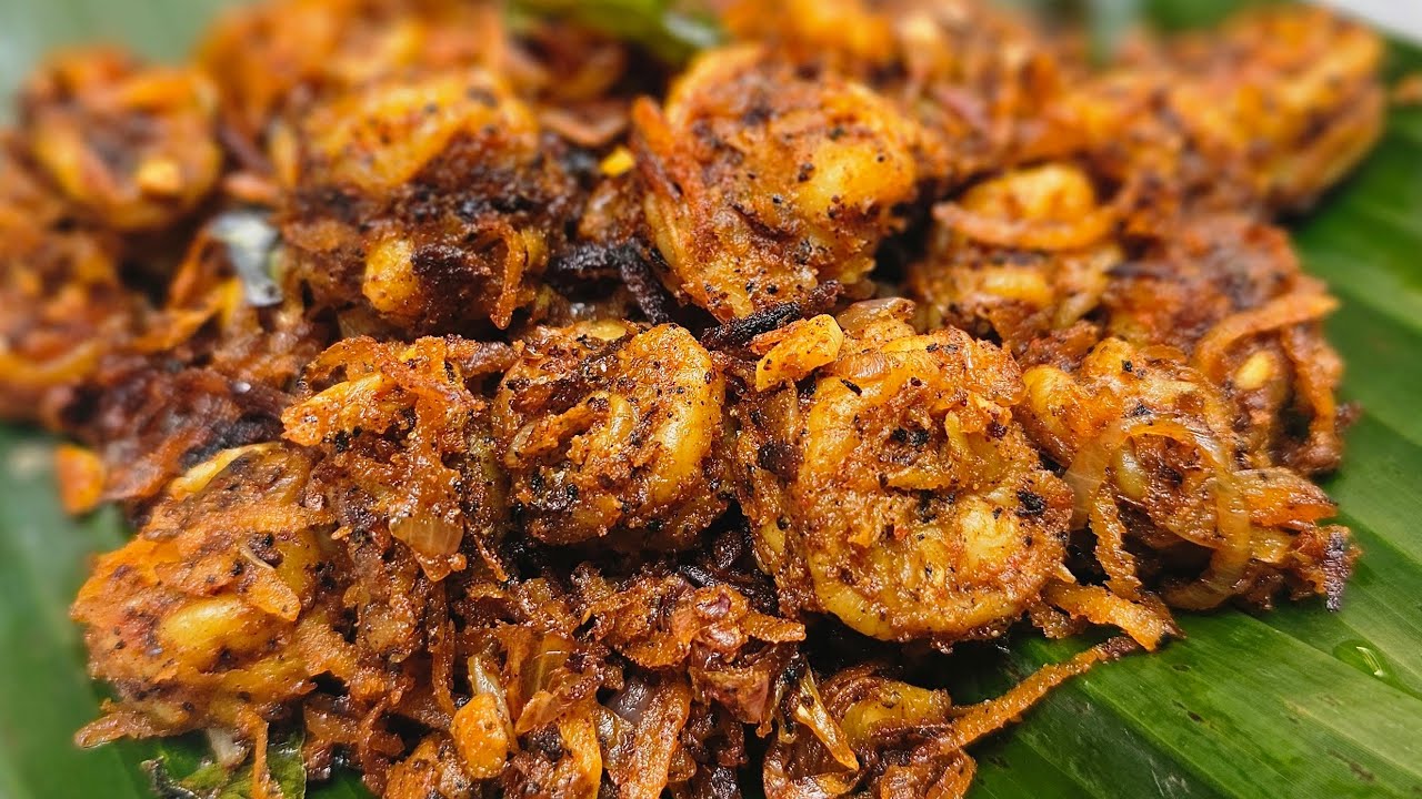 PRAWNS COCONUT FRY || CHEMMEEN THENGA FRY || EASY PRAWN KERALA STYLE ...