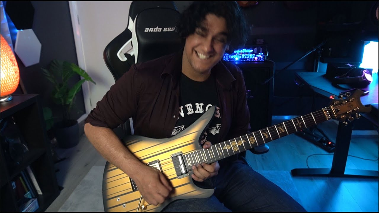 Nobody Guitar Solo + FREE TABS - Avenged Sevenfold - YouTube