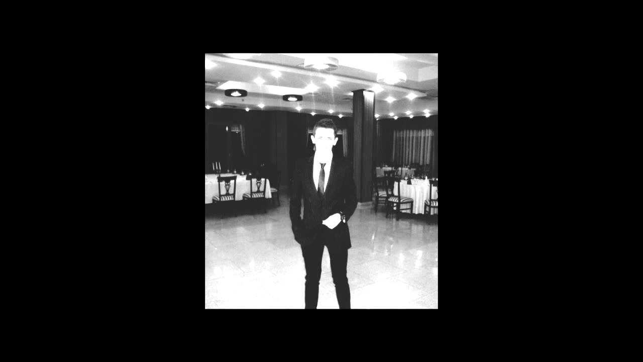 Bogdan Medvedi - Copacul [ Aurelian Andreescu Cover ] - YouTube