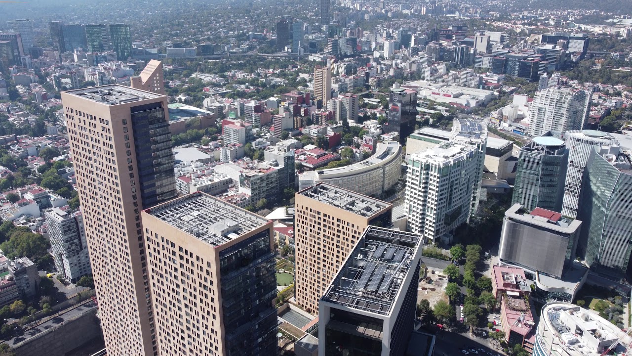 volando por los alrededores de Polanco CDMX - YouTube
