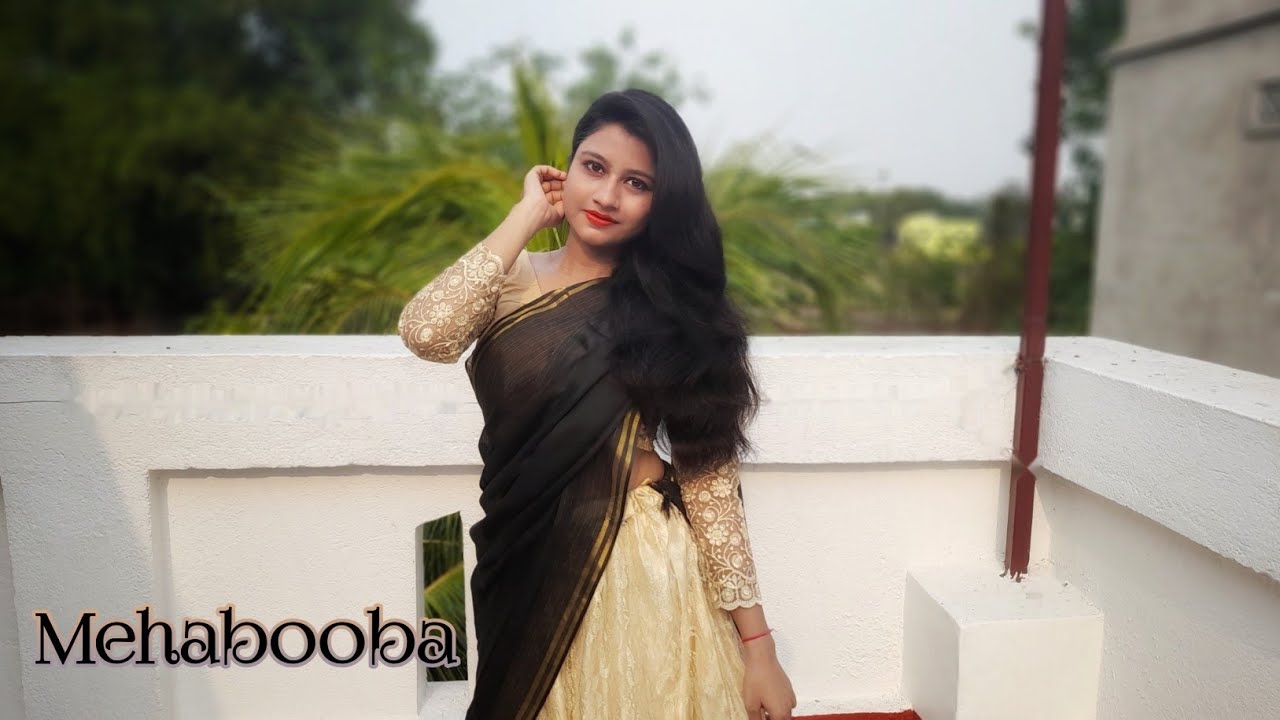 Mehabooba ( Hindi ) || KGF Chapter 2 || Rocking Star Yash || Dance Cover || Ishika Ishu ...