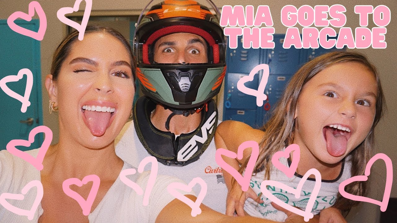 MIA GOES TO THE ARCADE! - YouTube